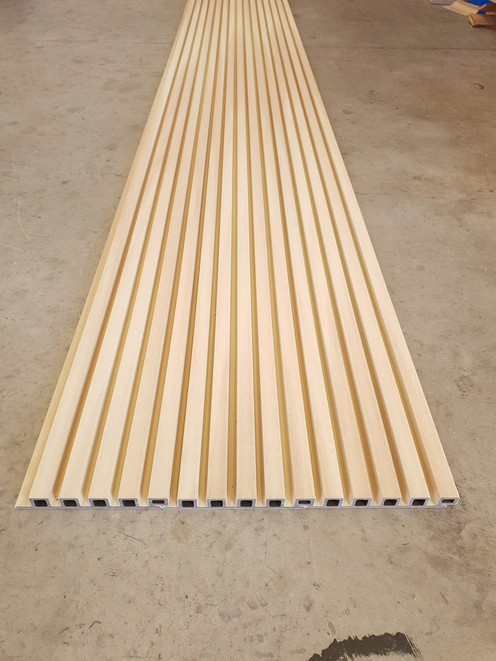 Newtechwood Castellation Cladding 25 Rib 196 x 25mm (5.4m) – Green ...