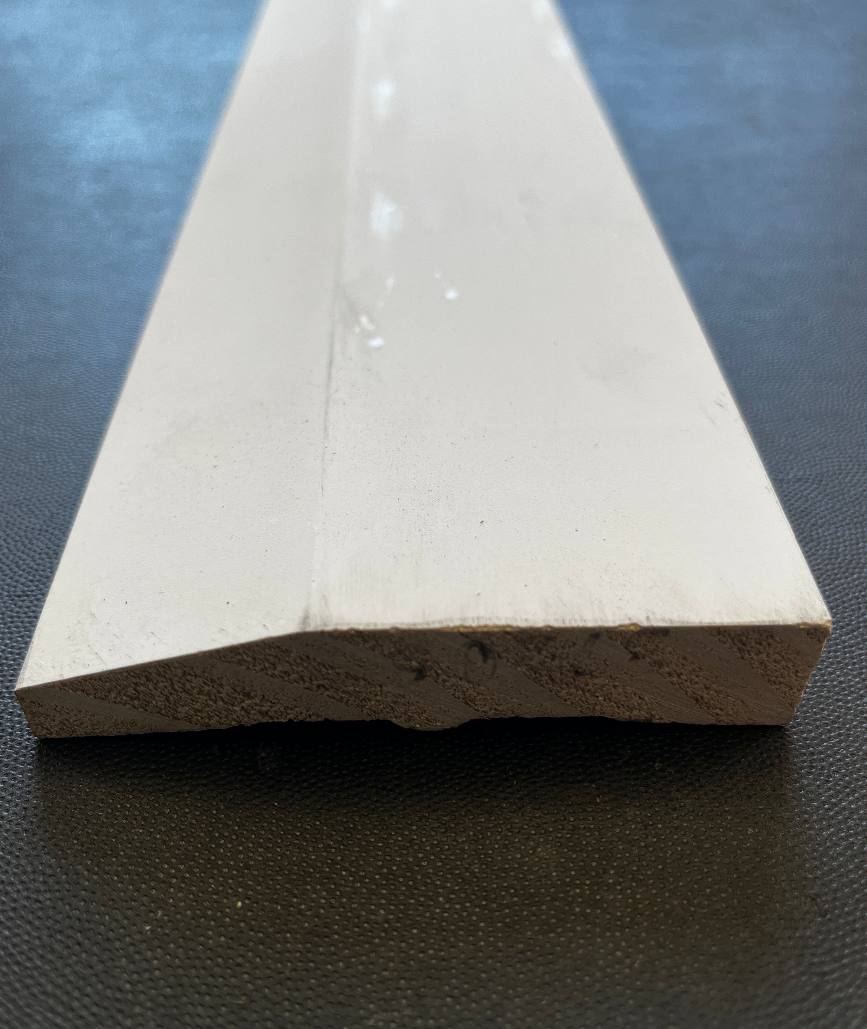 Pre primed 92 x 18mm Half Splay (5.4m) – Green Forest Timber